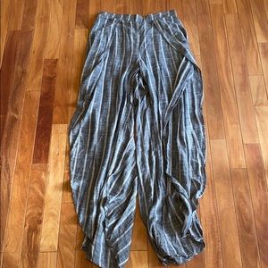 Elan | Pants & Jumpsuits | Elan Side Slit Pants | Poshmark
